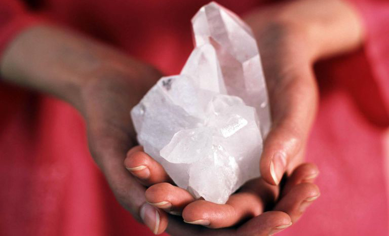Healing With Crystals – Treatment With Therapeutic Crystals • Soul:Ask ...